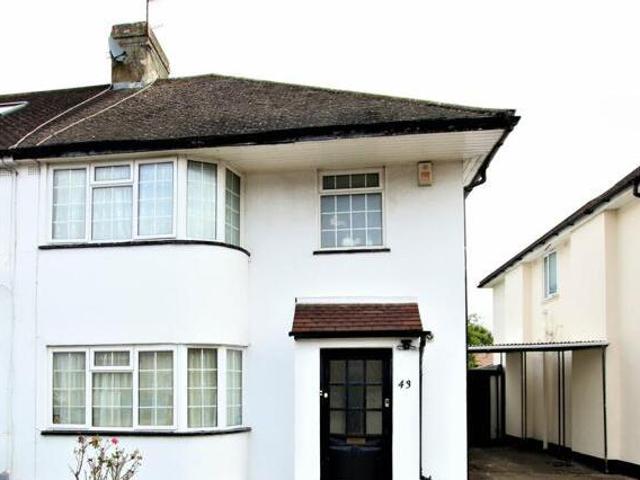 3 Bedroom Semi detached House For Sale In Edgware