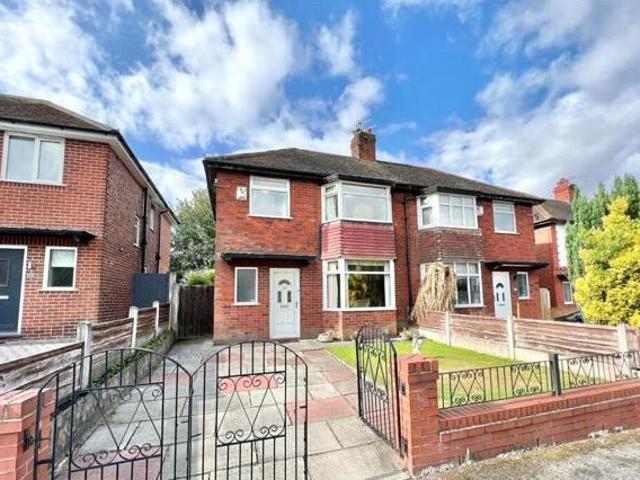 3 Bedroom Semi detached House For Sale In Edgeley, Stockport