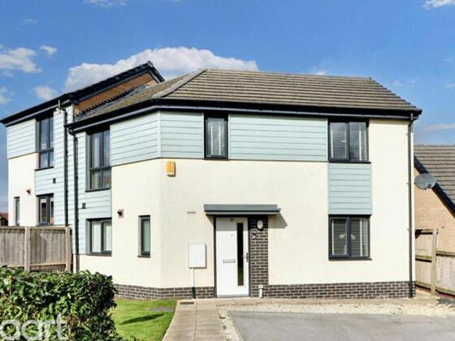 3 Bedroom Semi detached House For Sale In Edlington