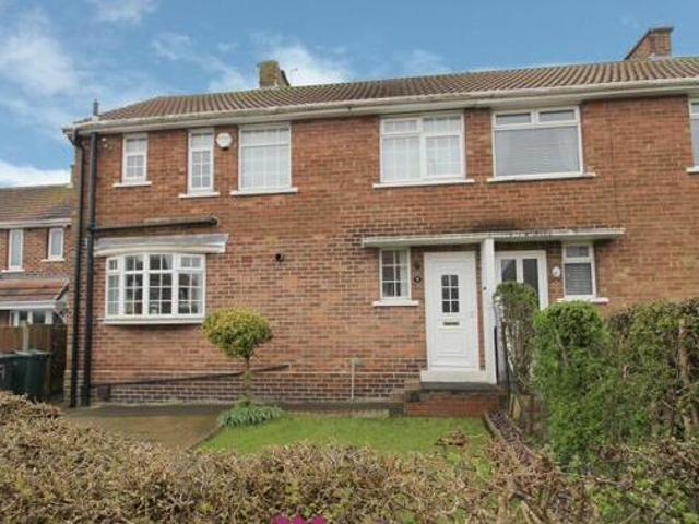 3 Bedroom Semi detached House For Sale In Edlington, Doncaster