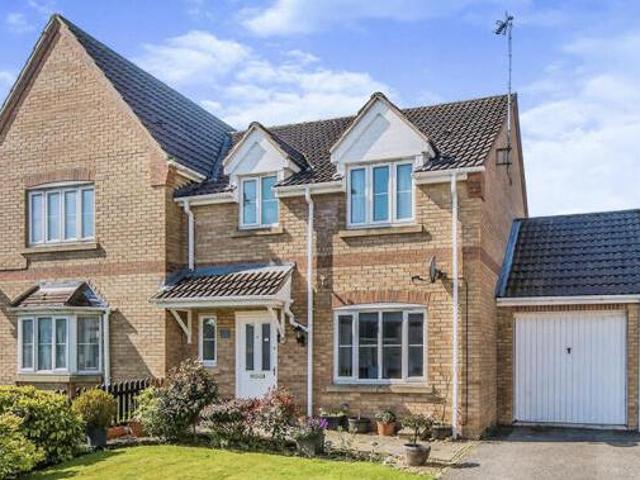 3 Bedroom Semi detached House For Sale In Elm