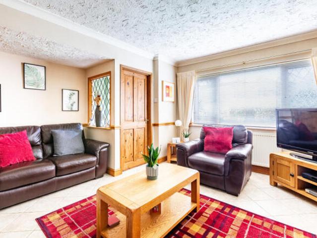 3 bedroom semi detached house for sale in Elmfield Close, Kingswood, BS15