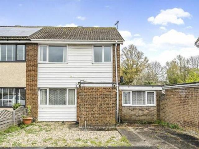 3 Bedroom Semi detached House For Sale In Eldene, Swindon