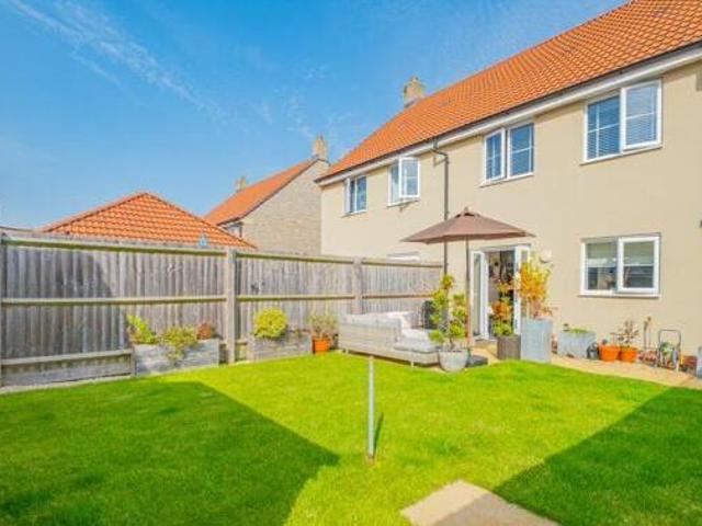 3 Bedroom Semi detached House For Sale In Emersons Green