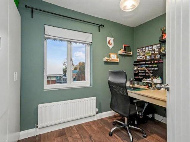 3 bedroom semi detached house for sale in England Crescent, Leamington Spa, CV31