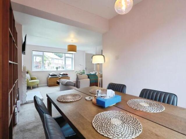 3 bedroom semi detached house for sale in England Crescent, Leamington Spa, CV31