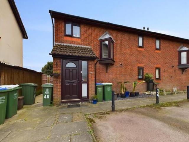 3 Bedroom Semi detached House For Sale In Erith, Kent
