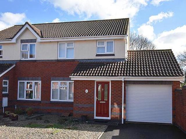 3 Bedroom Semi detached House For Sale In Exeter