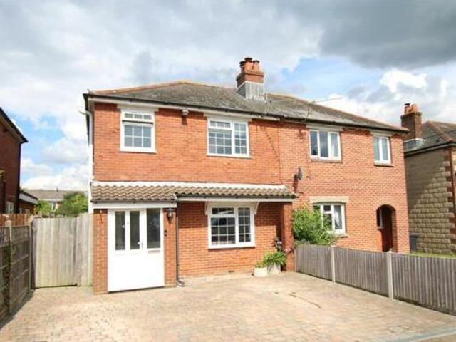 3 Bedroom Semi detached House For Sale In Fair Oak