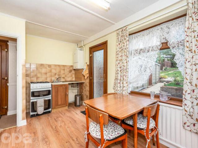 3 bedroom semi detached house for sale in Fairford Avenue, Bexleyheath, DA7