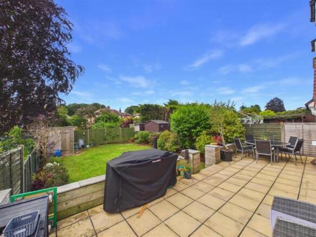3 bedroom semi detached house for sale in Fairfield Avenue, Kirk Ella, Hull, HU10