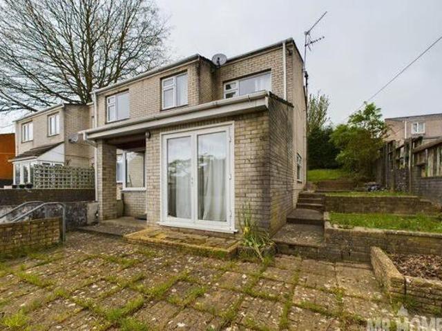 3 Bedroom Semi detached House For Sale In Fairwater