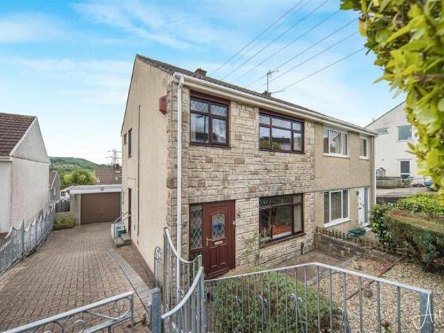 3 bedroom semi detached house for sale in Fairview Close, Llansamlet, Swansea, SA7