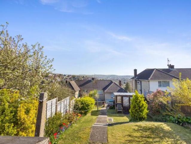 3 bedroom semi detached house for sale in Fairview Rise, Brighton, BN1