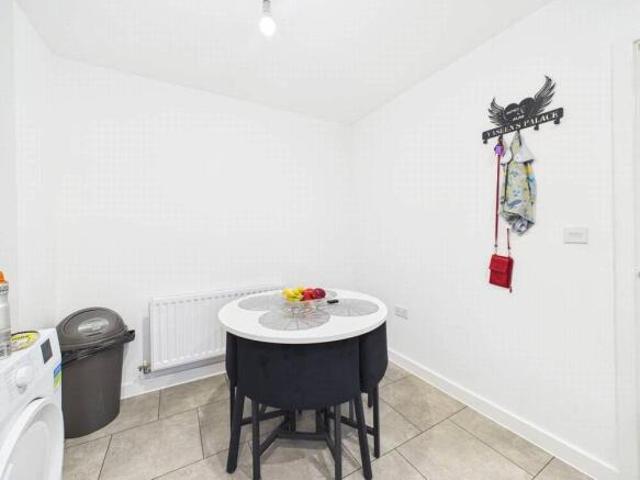3 bedroom semi detached house for sale in Farley Way, Hardwicke, Gloucester, Gloucestershire, GL2