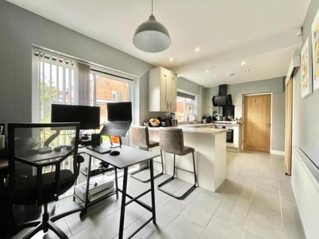 3 bedroom semi detached house for sale in Farmbrook Avenue, Wolverhampton, WV10