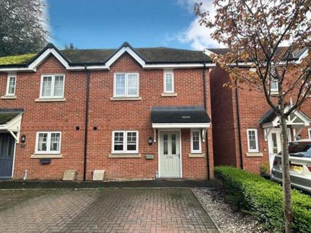 3 Bedroom Semi detached House For Sale In Farnham, Surrey