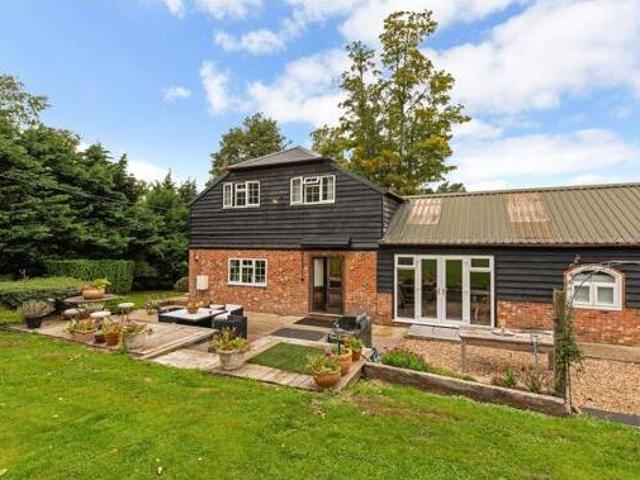3 Bedroom Semi detached House For Sale In Farnham
