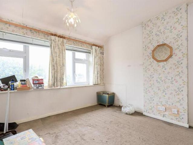 3 bedroom semi detached house for sale in Farrington Road, Ettingshall Park, Wolverhampton, WV4