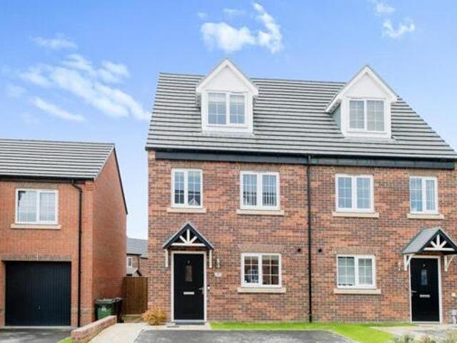 3 Bedroom Semi detached House For Sale In Featherstone
