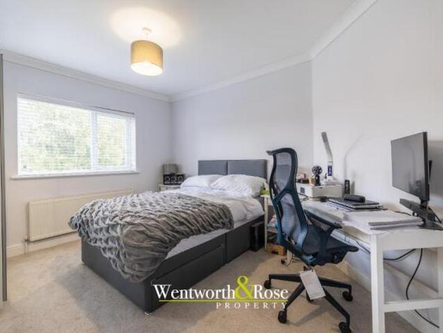 3 bedroom semi detached house for sale in Fellows Lane, Harborne, Birmingham, B17 9TP, B17