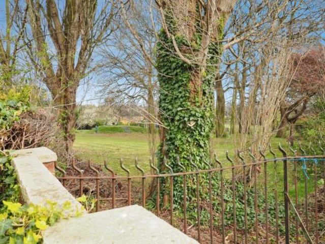3 bedroom semi detached house for sale in Fernwood Crescent, Wollaton, Nottingham, NG8