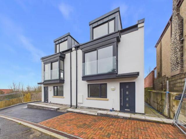 3 bedroom semi detached house for sale in Fir Tree Lane, Bristol, BS5