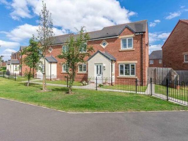 3 Bedroom Semi detached House For Sale In Five Mile Park