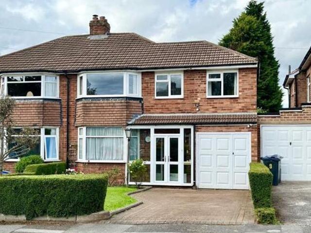 3 Bedroom Semi detached House For Sale In Four Oaks