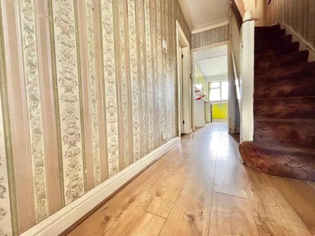 3 bedroom semi detached house for sale in Fowlmere Road, Great Barr, Birmingham B42 2DZ, B42