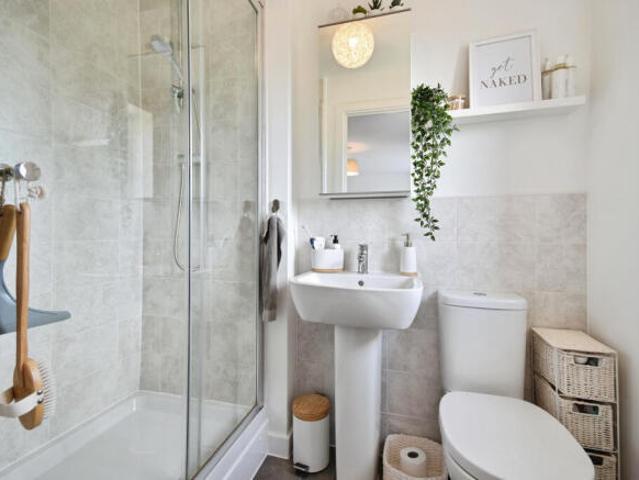3 bedroom semi detached house for sale in Flay Field, Exeter, EX1