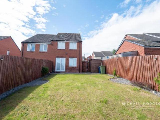 3 bedroom semi detached house for sale in Fletcher Close, Ford Estate, Sunderland, SR4