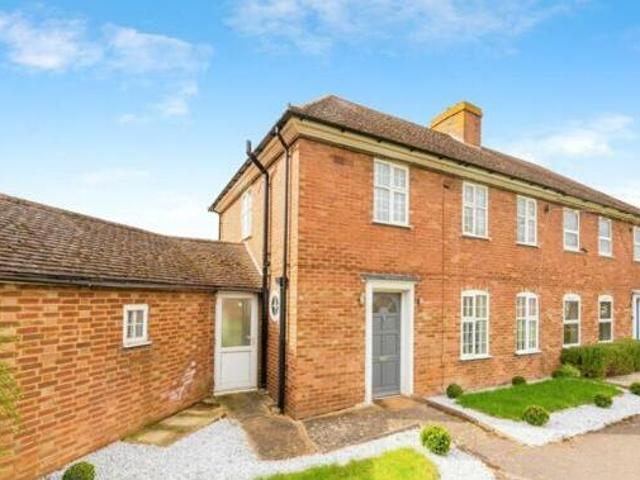 3 Bedroom Semi detached House For Sale In Flitwick