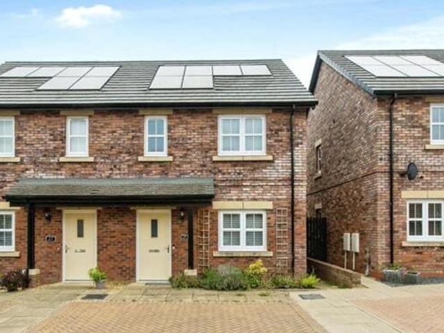 3 Bedroom Semi detached House For Sale In Fulwood, Preston