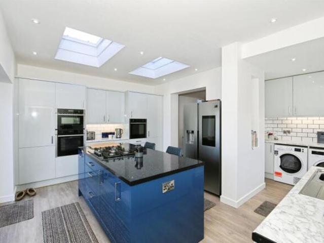 3 bedroom semi detached house for sale in Fulbridge Road, Peterborough, PE1