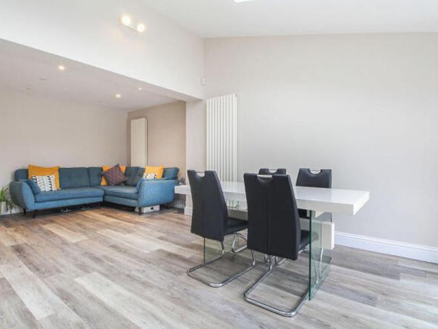 3 bedroom semi detached house for sale in Fulmar Road, Bedford MK41