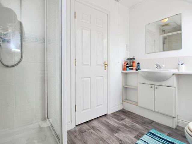 3 bedroom semi detached house for sale in Fulneck Close, LEEDS, West Yorkshire, LS11