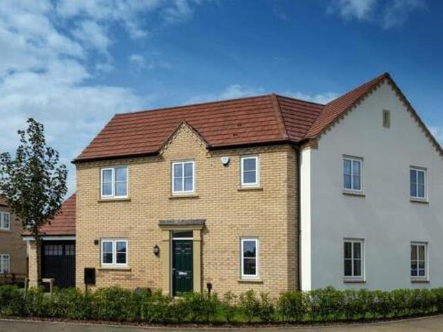 3 Bedroom Semi detached House For Sale In Gamlin, Sandy