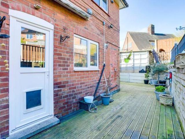 3 bedroom semi detached house for sale in Gainsford Crescent, Nottingham, NG5