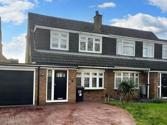3 Bedroom Semi detached House For Sale In Galleywood, Chelmsford