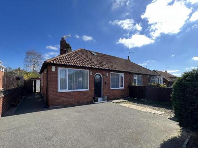 3 Bedroom Semi detached House For Sale In Garforth