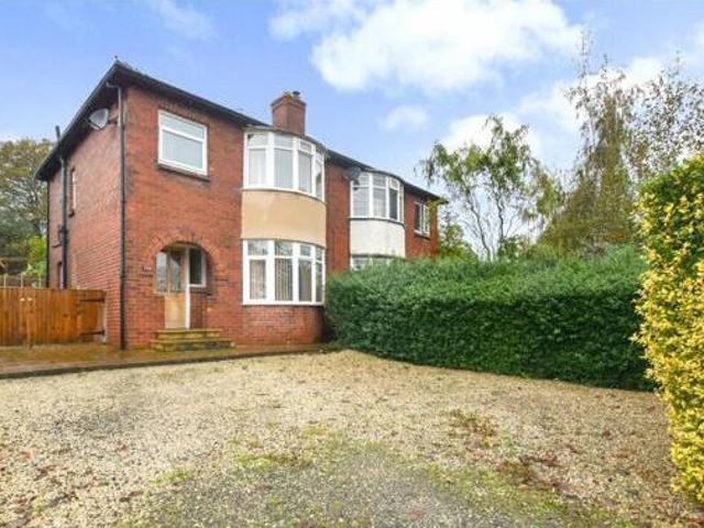 3 Bedroom Semi detached House For Sale In Gildersome, Morley