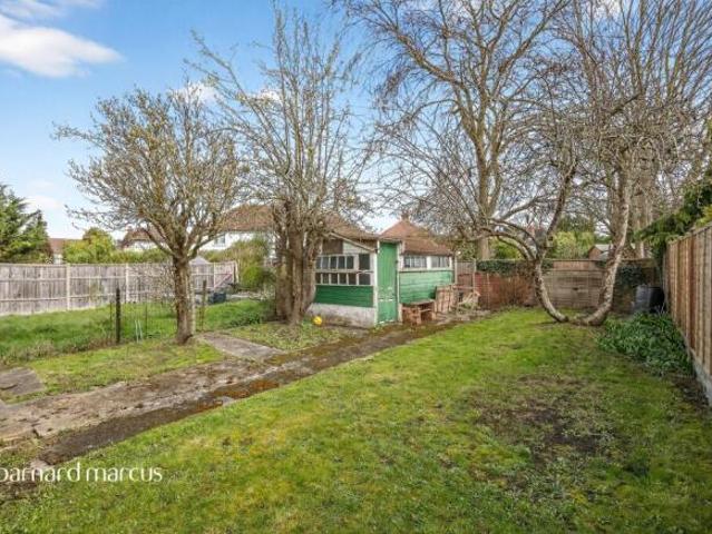 3 bedroom semi detached house for sale in Goodwin Road, Croydon, CR0