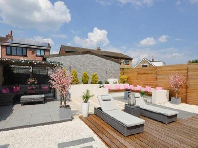 3 Bedroom Semi detached House For Sale In Golborne