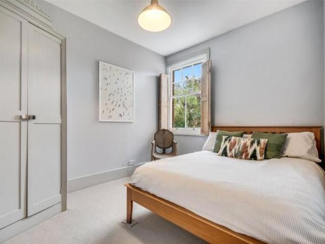 3 bedroom semi detached house for sale in Goldlay Road, Chelmsford, Essex, CM2