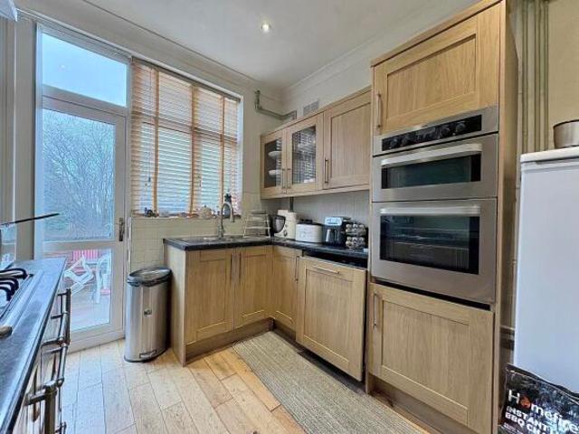 3 bedroom semi detached house for sale in Goldthorn Avenue, Wolverhampton, WV4 5AA, WV4