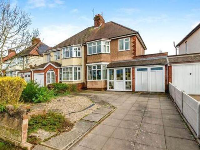 3 Bedroom Semi detached House For Sale In Goldthorn Hill