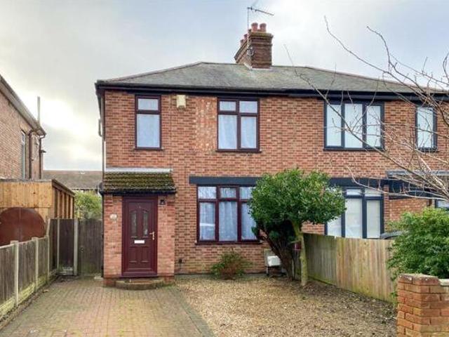3 Bedroom Semi detached House For Sale In Gorleston