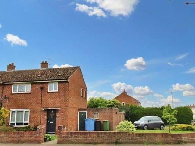 3 Bedroom Semi detached House For Sale In Gorleston