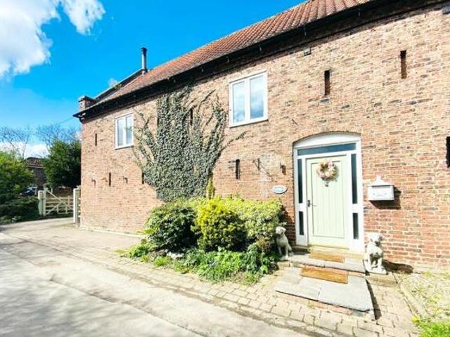 3 Bedroom Semi detached House For Sale In Goxhill, Barrow Upon Humber